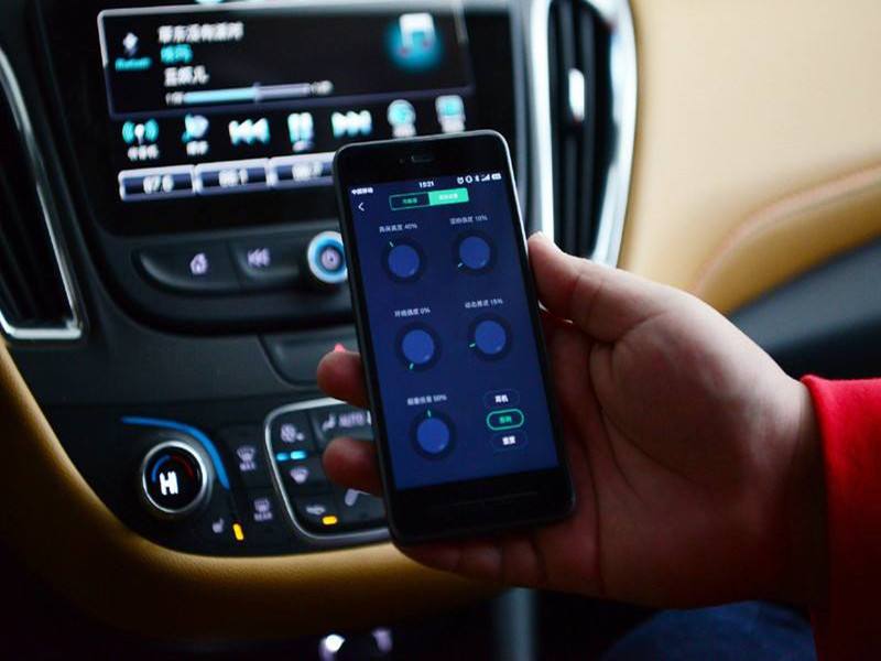 凯迪拉克srx怎么连接蓝牙放歌？-有驾