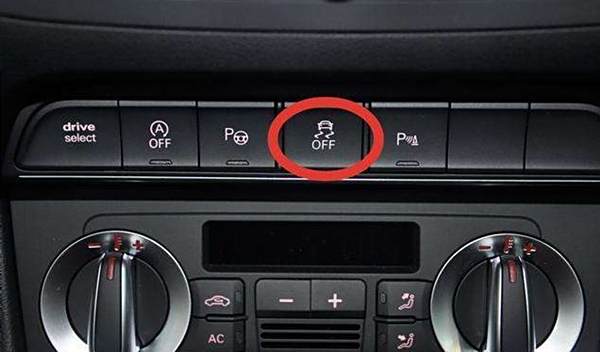 汽车acoff是开还是关？-有驾