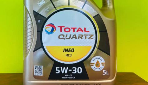 机油5w30和0w30有什么区别-有驾