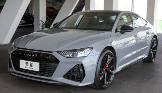 奥迪300码表的是什么车-有驾