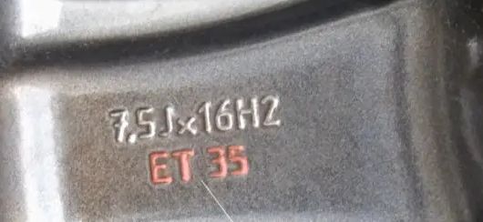 轮毂et值在哪-有驾