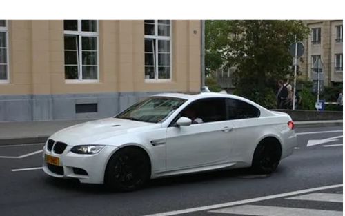 宝马e92是什么车型-有驾