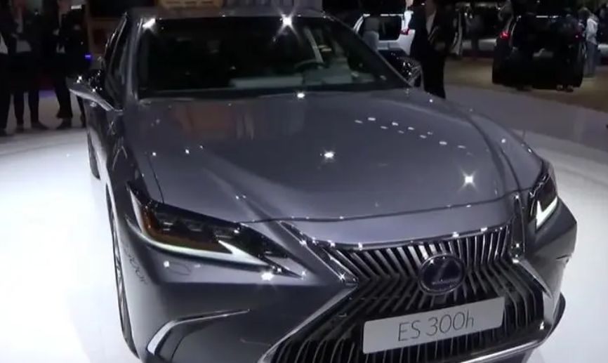 雷克萨斯es300油电混合吗-有驾