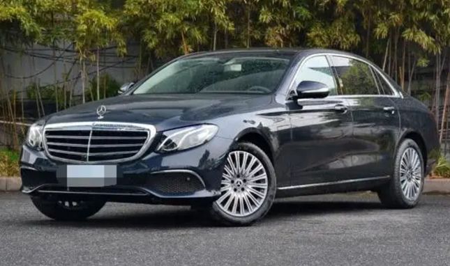 奔驰e300座椅记忆功能怎么设置-有驾