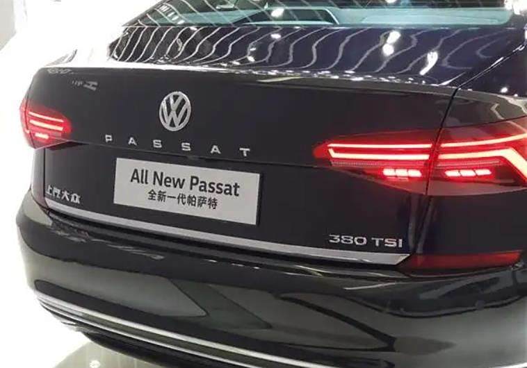 帕萨特带字母吗-有驾