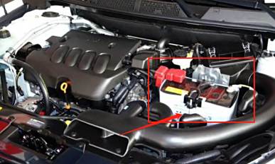 长城VV 7电瓶位置-有驾