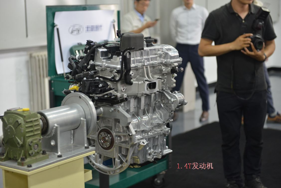 排量1.4t是什么意思-有驾